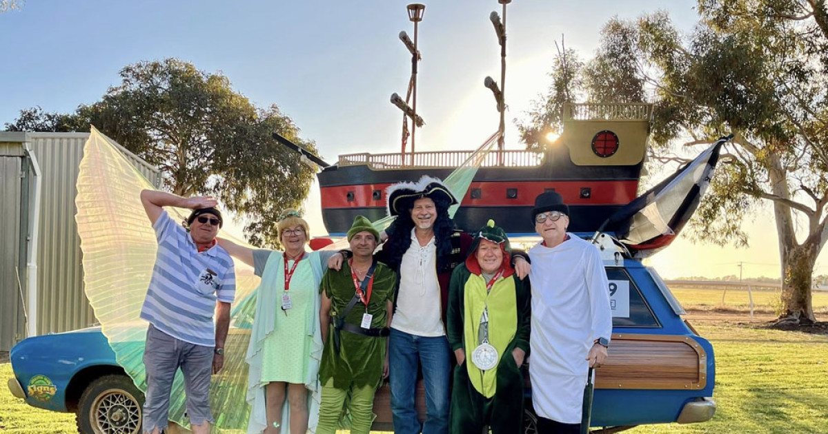 Variety bash marks 50 years | The Cassowary Coast Observer